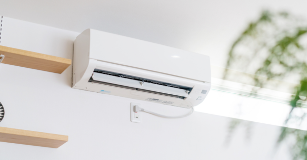 Climatisation réversible mono split : fonctionnement, avantages & prix